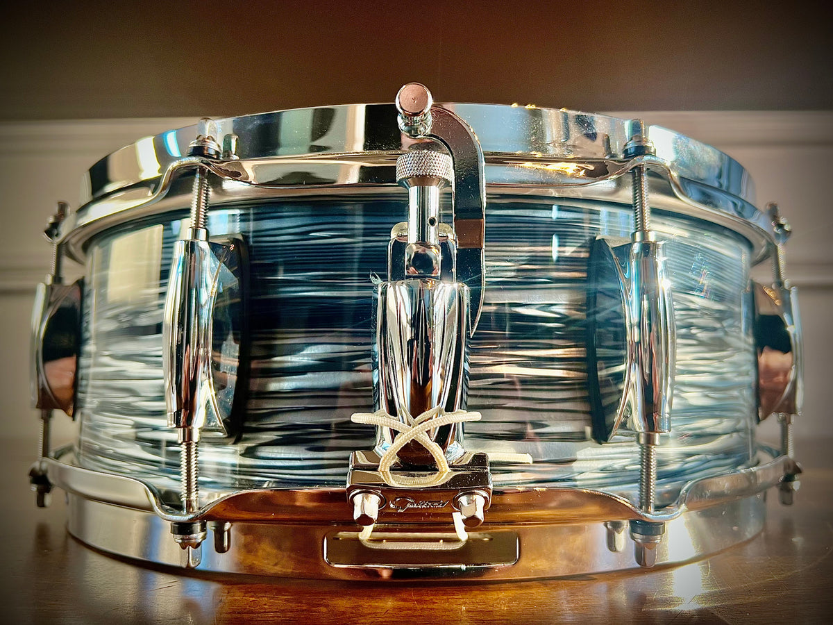 Gretsch Renown Series Snare Drum - 5 x 14” in Silver Oyster Pearl ...